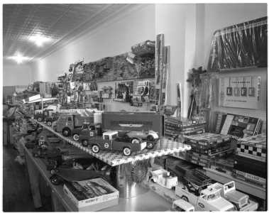 Remember Toy Stores? – The Lounge – The Diecast Zone Forums