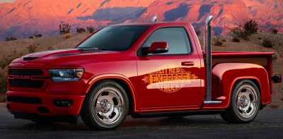 Little Red Express Truck – The Lounge – The Diecast Zone Forums