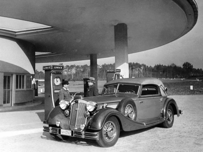 Hark! It’s A Horch!… [PIC] – Forum 24 – The Diecast Zone Forums