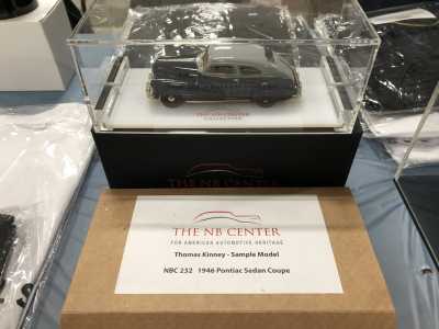 Chicago Show (Countryside) Photos 2 of 3, NB Center 1946 Pontiac ...