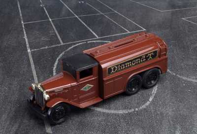 (Pics) 1930 Diamond-T – Forum 24 – The Diecast Zone Forums